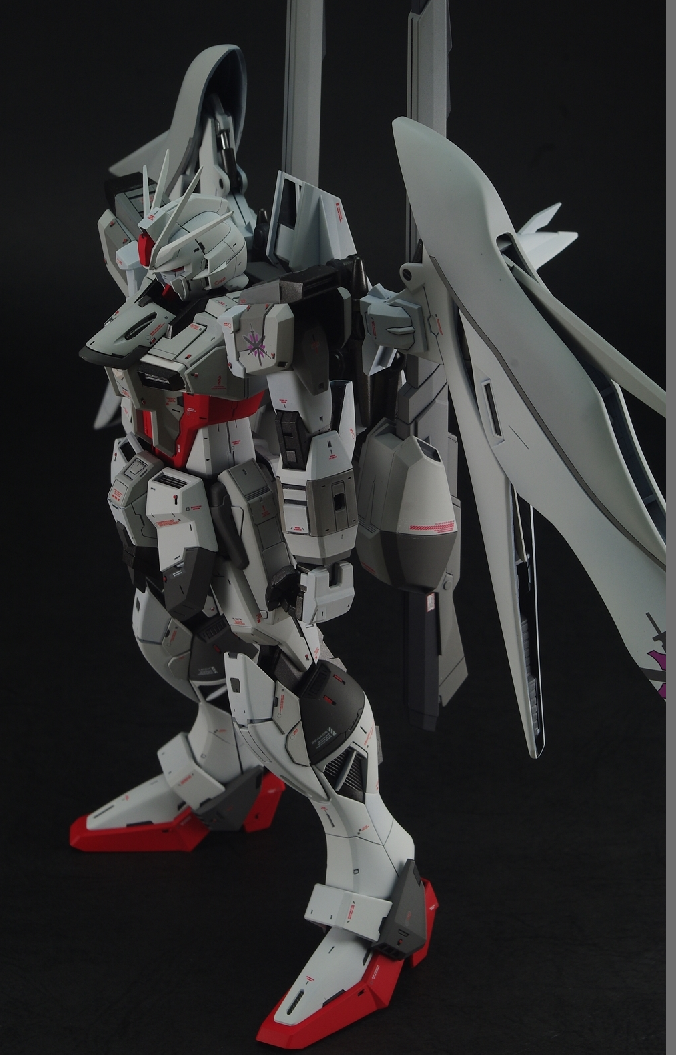 Bandai Limited MG Impulse Gundam Blanche
