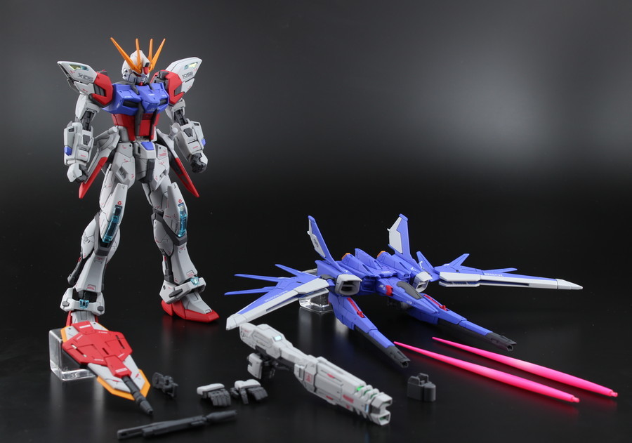 0 Bandai RG Build Strike Gundam Package