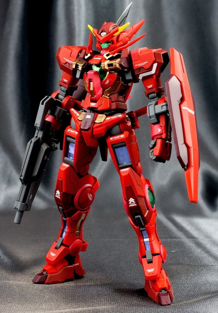 Bandai Limited RG Gundam Astraea Type F