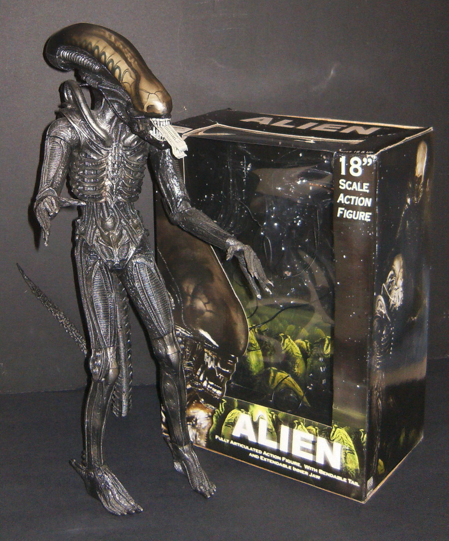 NECA Alien [18 Inch]