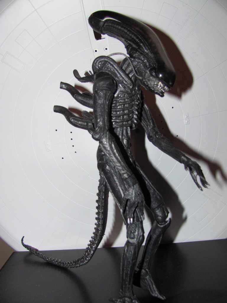NECA Alien [18 Inch]