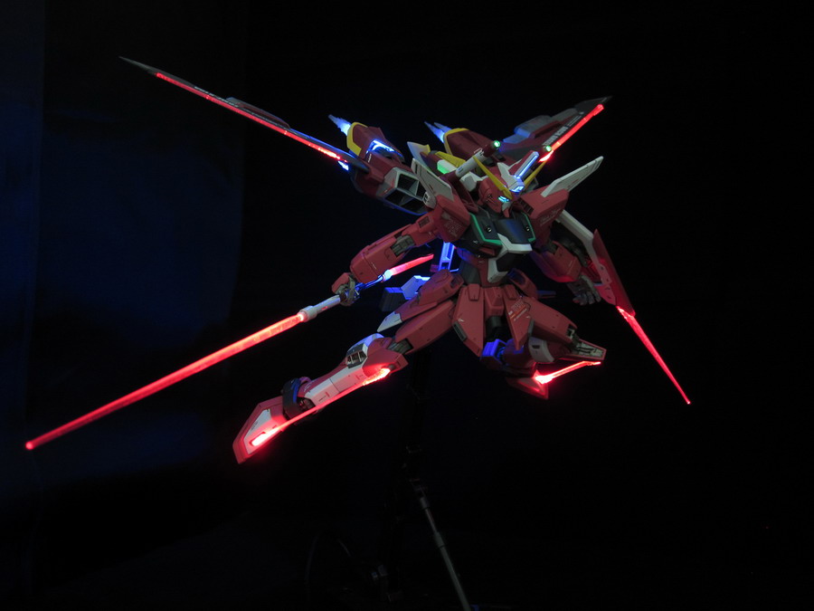 [x67] Yellow LED Gundam